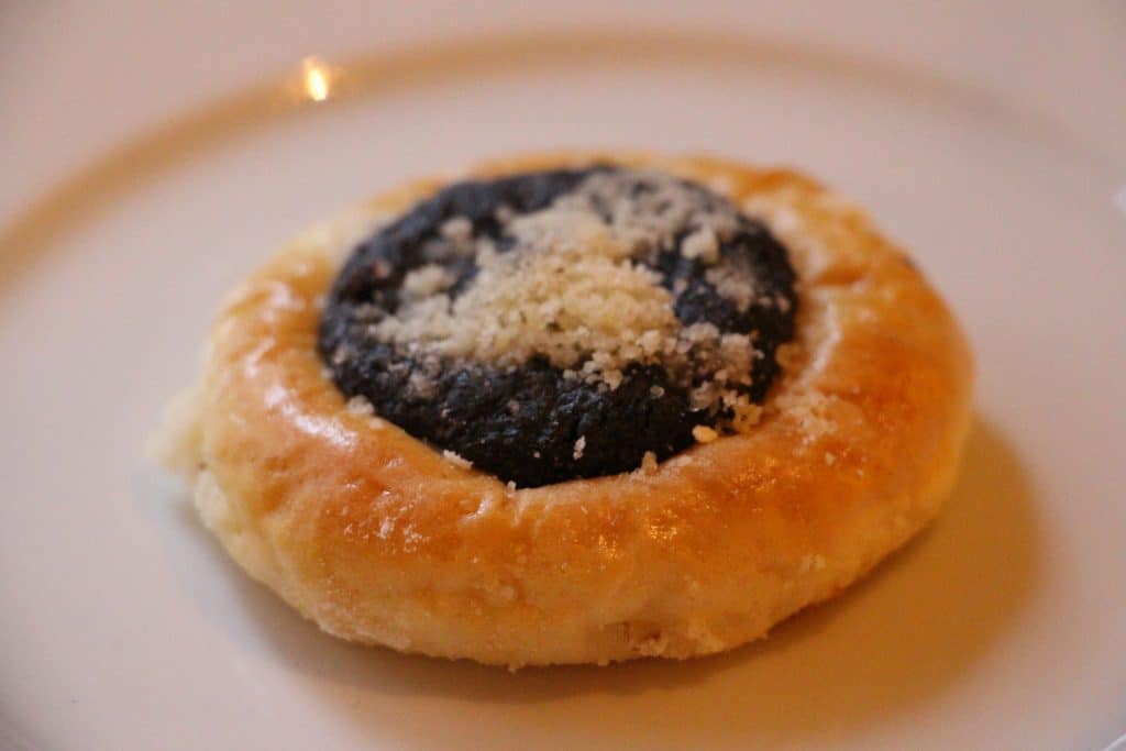 Top 10 Prague Pastries To Try On Your Next Czech Republic Trip