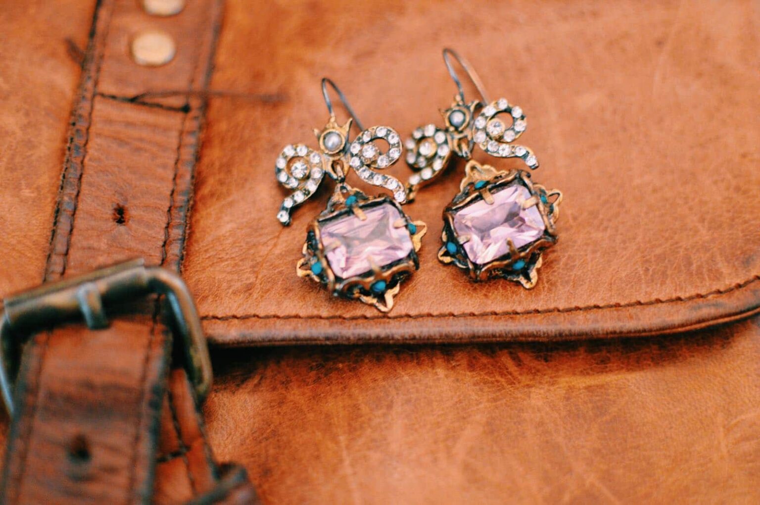 Hearing & Wearing Artisans' Stories Through Handicrafts