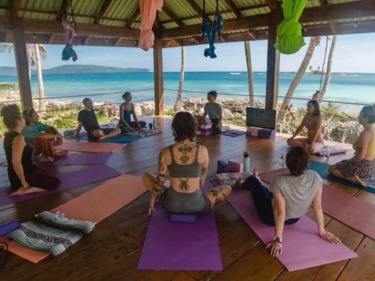 15 Best Yoga Adventures Around The World